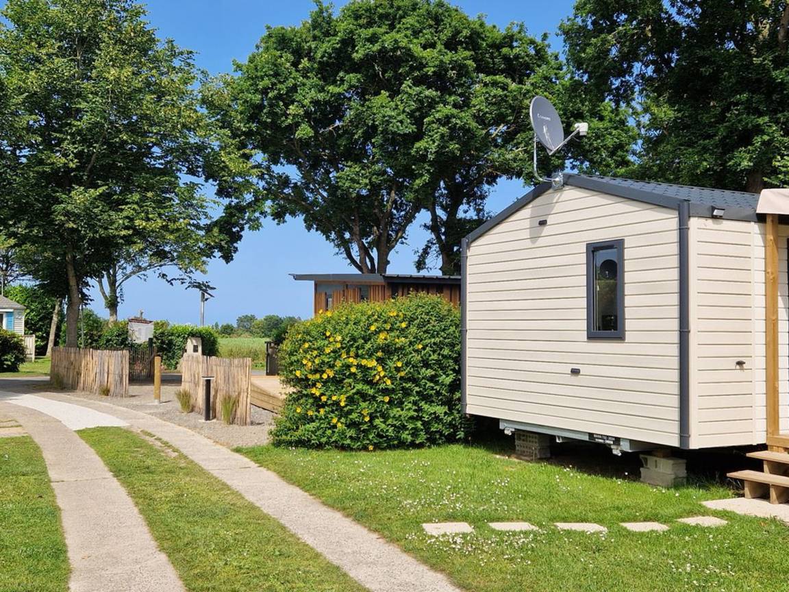 27 M² Caravan ∙ 2 Bedrooms ∙ 4 Guests - Côtes-d’Armor