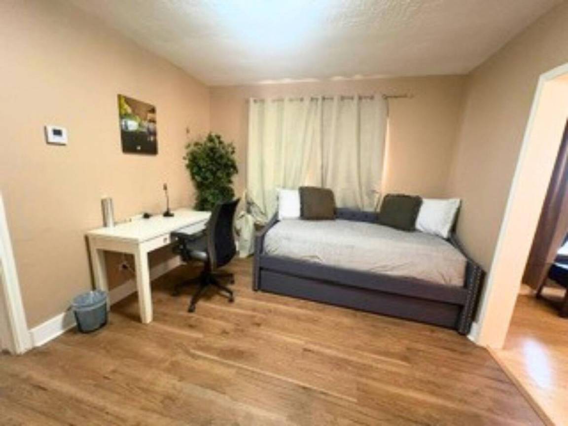 141 M² Apartment ∙ 2 Bedrooms ∙ 5 Guests - Houston, TX