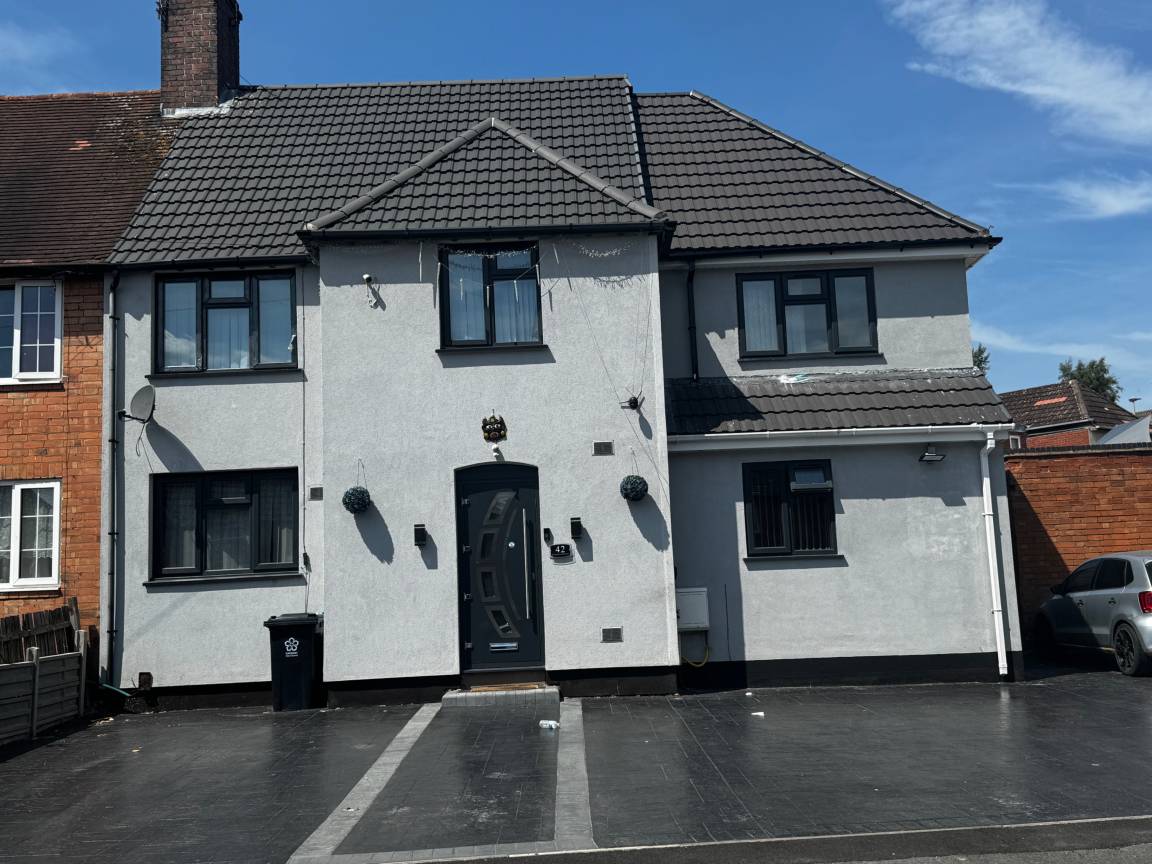 70 M² House ∙ 3 Bedrooms ∙ 5 Guests - Kirby Muxloe Castle