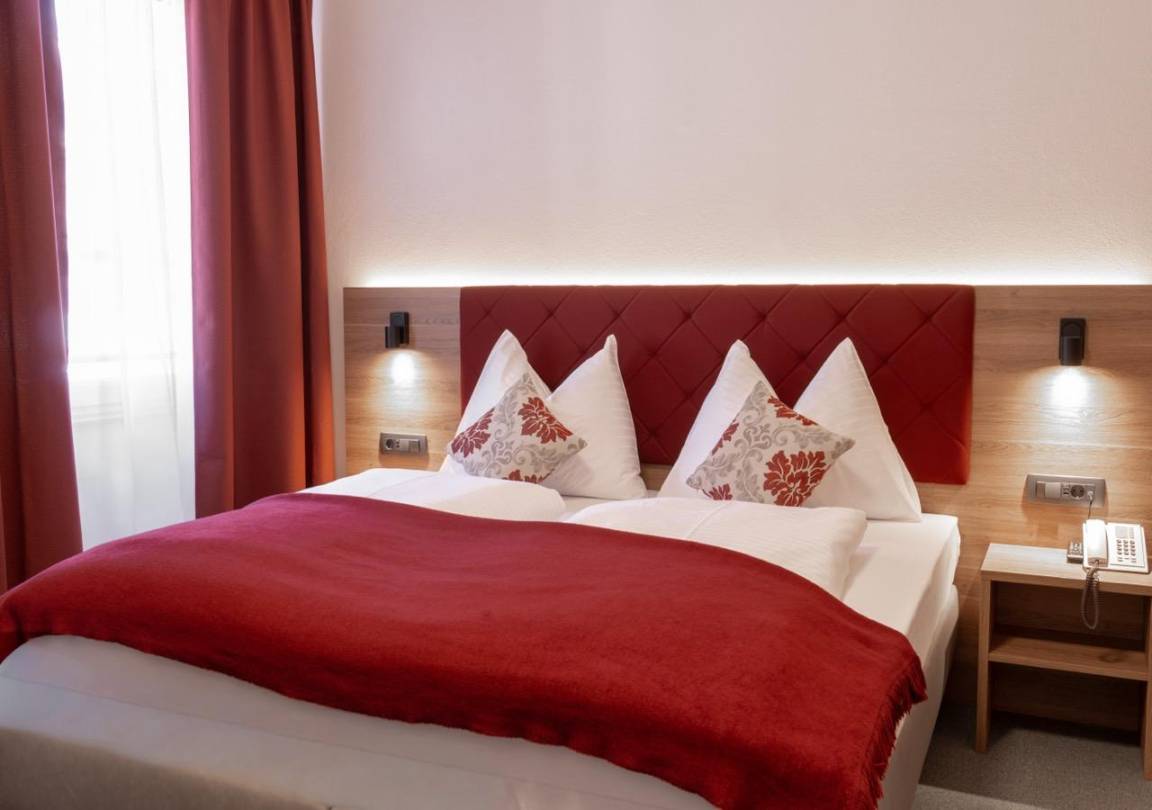 16 M² Hotel ∙ 2 Guests - Bad Gastein