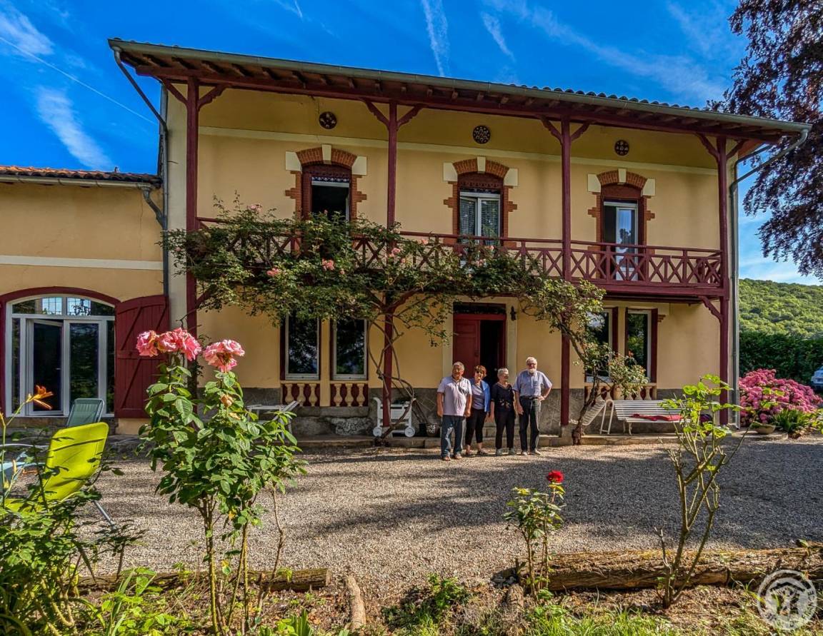220 M² Gîte ∙ 6 Chambres ∙ 15 Personnes - Saint-Gaudens