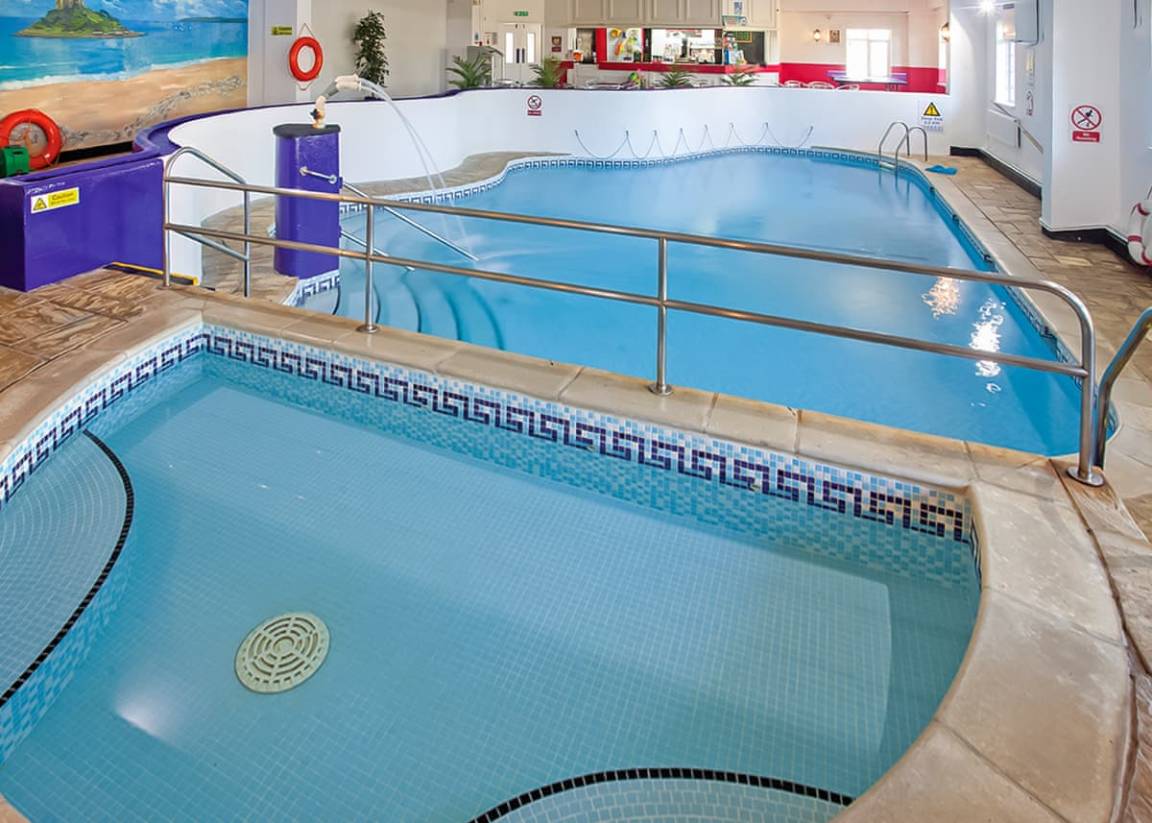 Chalet ∙ 2 Bedrooms ∙ 4 Guests - St Ives