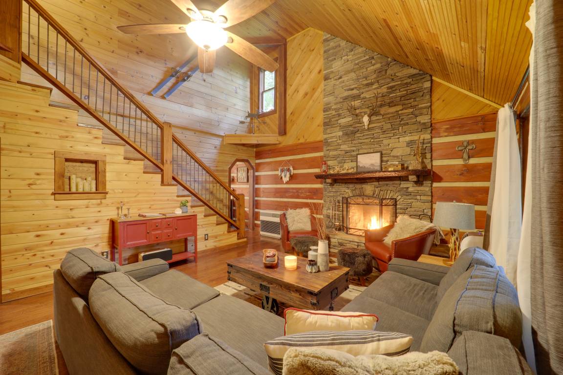 185 M² House ∙ 4 Bedrooms ∙ 8 Guests - Fleetwood, NC