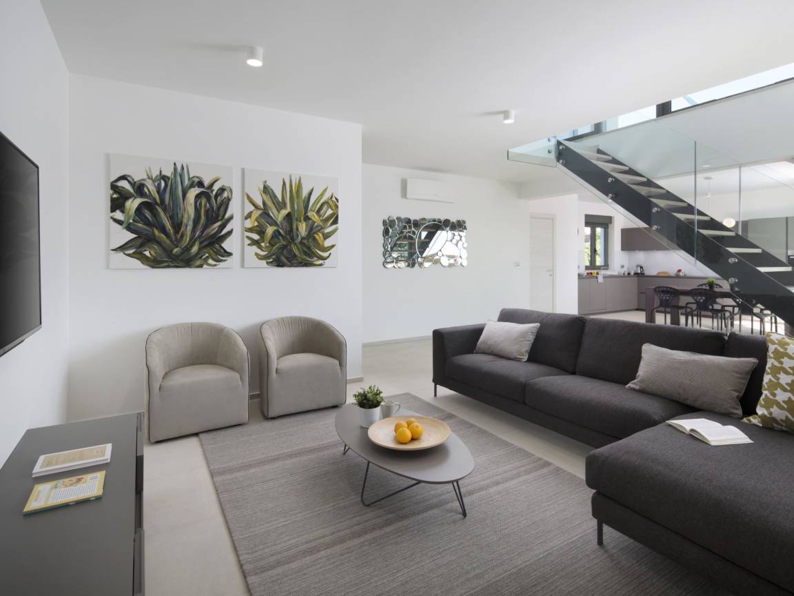 220 M² Apartment ∙ 3 Bedrooms ∙ 7 Guests - Rovinj