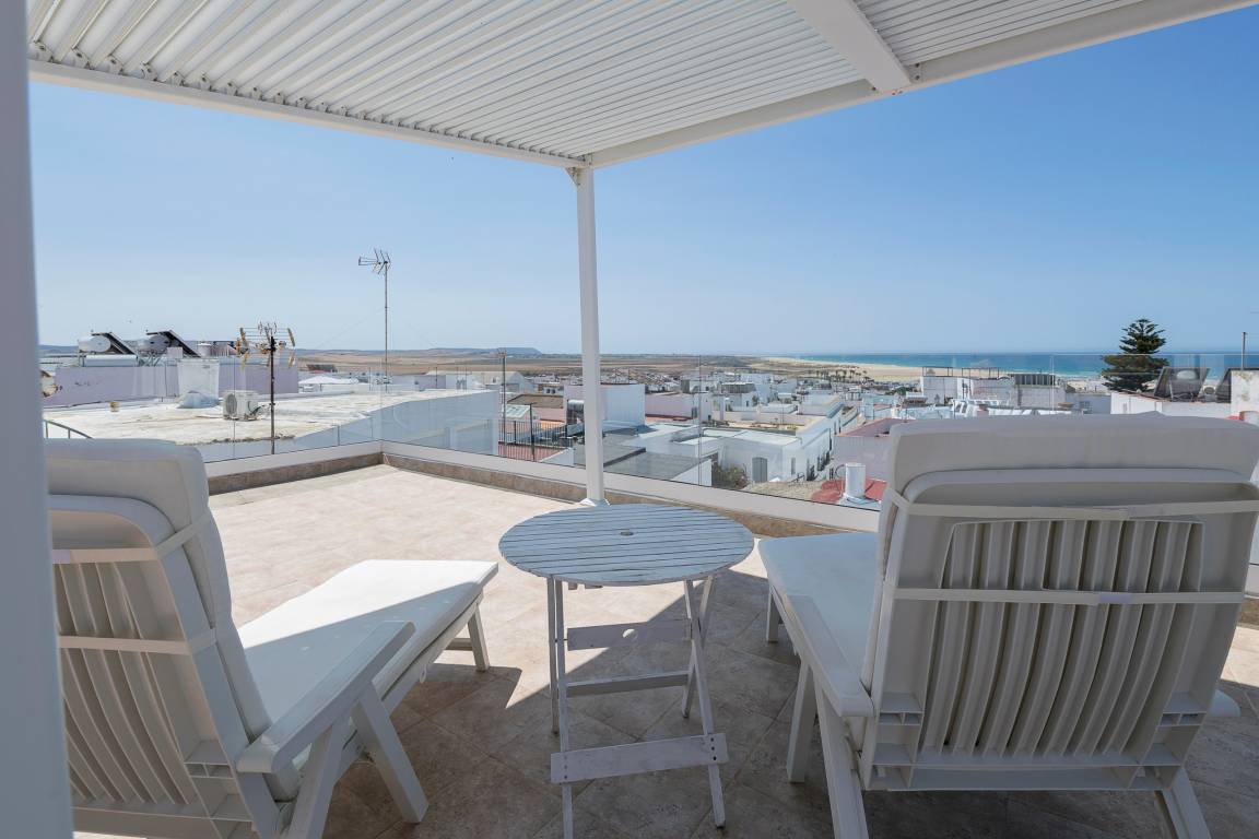 130 M² Chalet ∙ 2 Habitaciones ∙ 4 Huéspedes - Conil de la Frontera