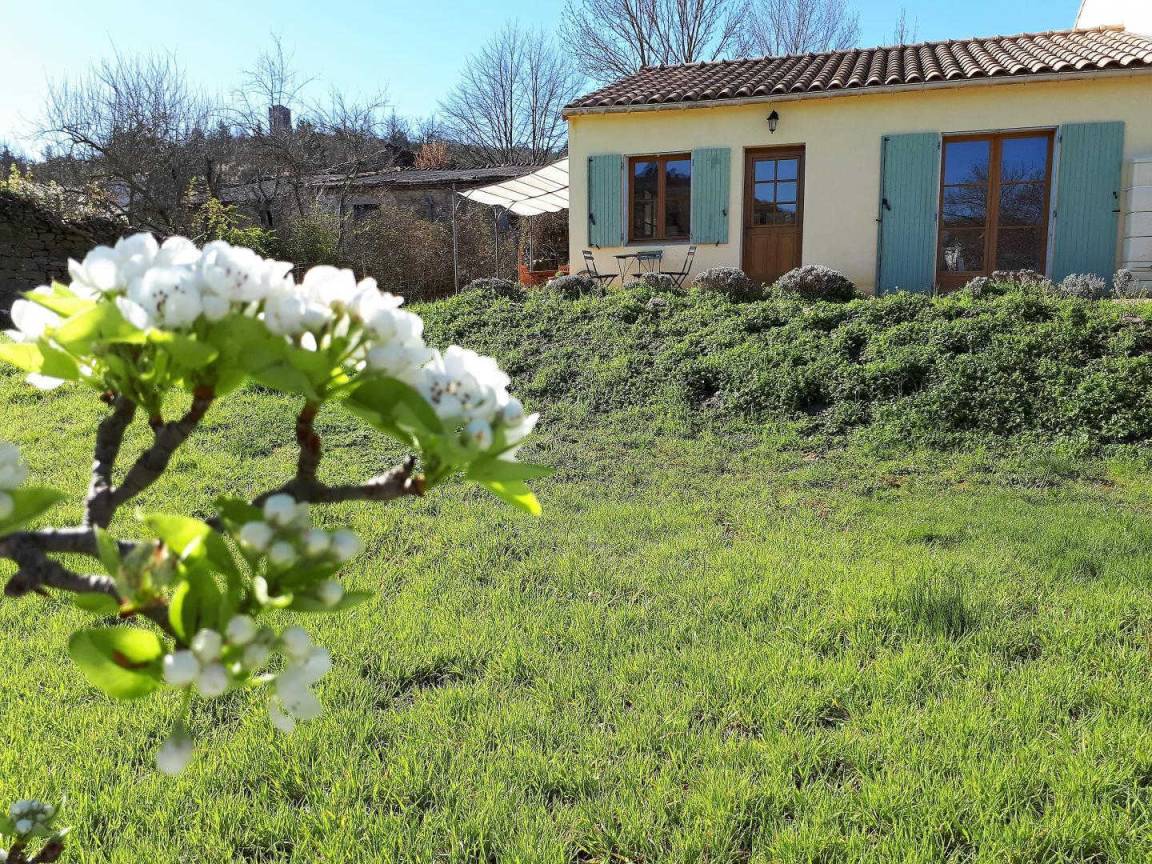 50 M² Gîte ∙ 1 Chambre ∙ 2 Personnes - Aube