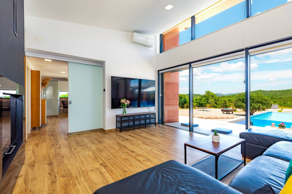 Ferienhaus ∙ 5 Schlafzimmer ∙ 12 Gäste - Tisno