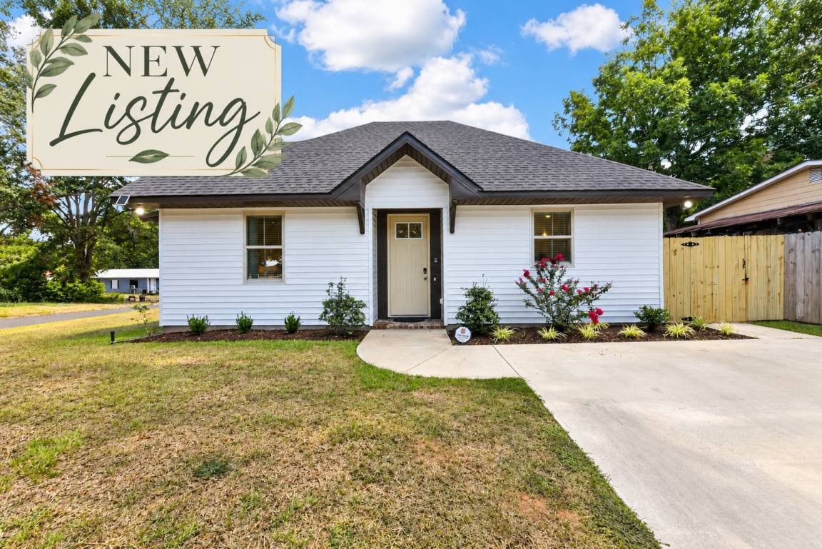 House ∙ 2 Bedrooms ∙ 6 Guests - Tuscaloosa, AL