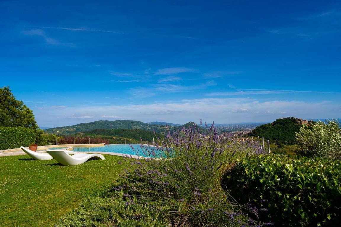 200 M² Ferienhaus ∙ 4 Schlafzimmer ∙ 10 Gäste - Montecatini Terme