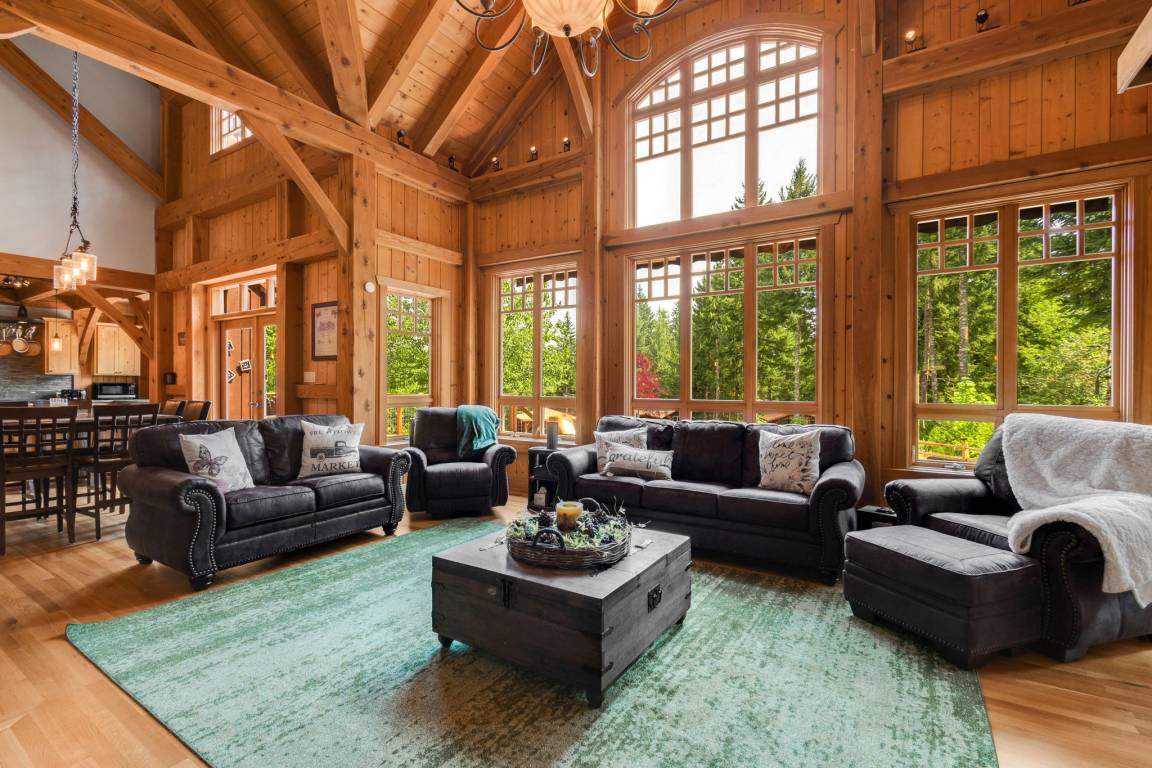 256 M² House ∙ 3 Bedrooms ∙ 10 Guests - Carson, WA