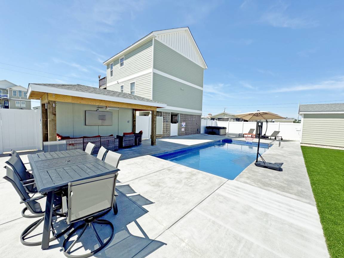172 M² House ∙ 4 Bedrooms ∙ 10 Guests - Manteo, NC