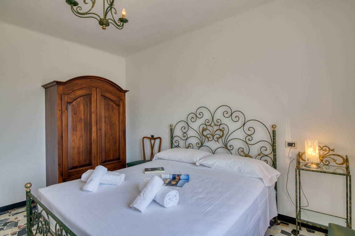 90 M² Apartment ∙ 2 Bedrooms ∙ 4 Guests - Alassio