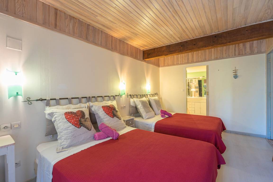 14 M² Chambre D'hôtes ∙ 1 Chambre ∙ 4 Personnes - Marennes