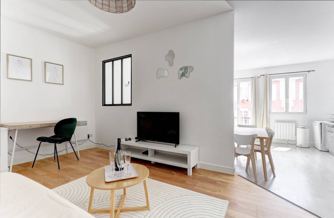 50 M² Appartement ∙ 1 Chambre ∙ 4 Personnes - Épernay
