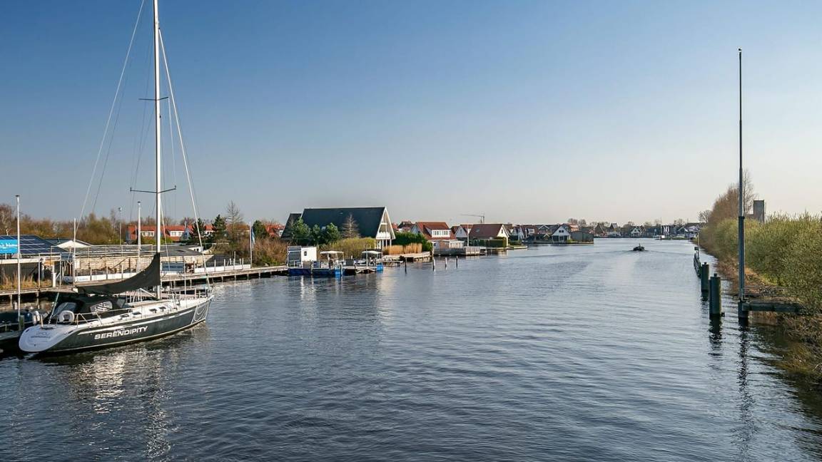 40 M² House ∙ 2 Bedrooms ∙ 4 Guests - Leeuwarden