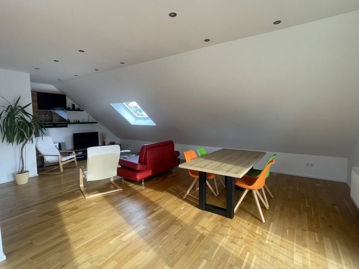 85 M² Ferienwohnung ∙ 2 Schlafzimmer ∙ 4 Gäste - Kirchheimbolanden