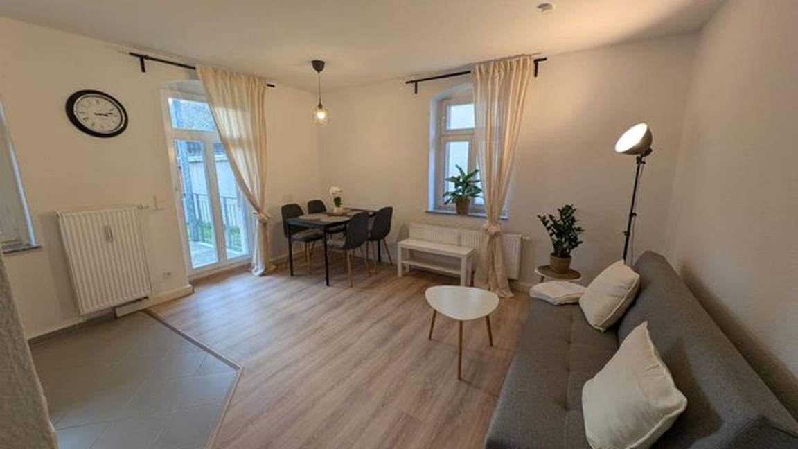 52 M² Ferienwohnung ∙ 1 Schlafzimmer ∙ 2 Gäste - Pirna