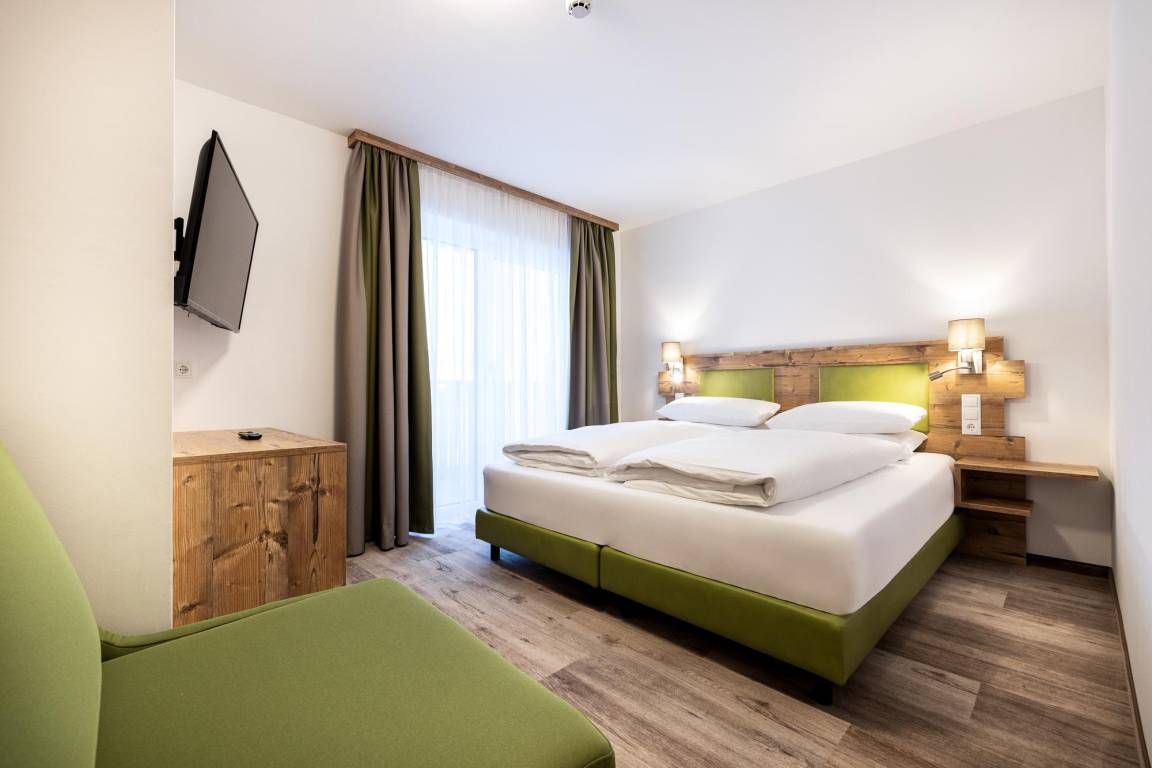 25 M² Hotel ∙ 1 Slaapkamer ∙ 2 Gasten - Bischofshofen
