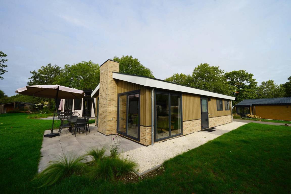 Bungalow ∙ 3 Bedrooms ∙ 6 Guests - Tilburg