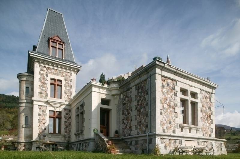 120 M² Gîte ∙ 3 Chambres ∙ 6 Personnes - Ambert