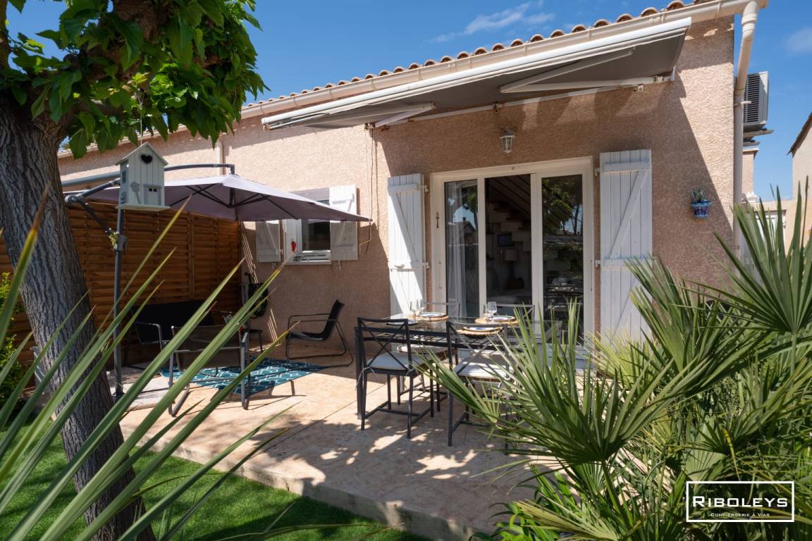 63 M² Villa ∙ 2 Slaapkamers ∙ 5 Gasten - Vias