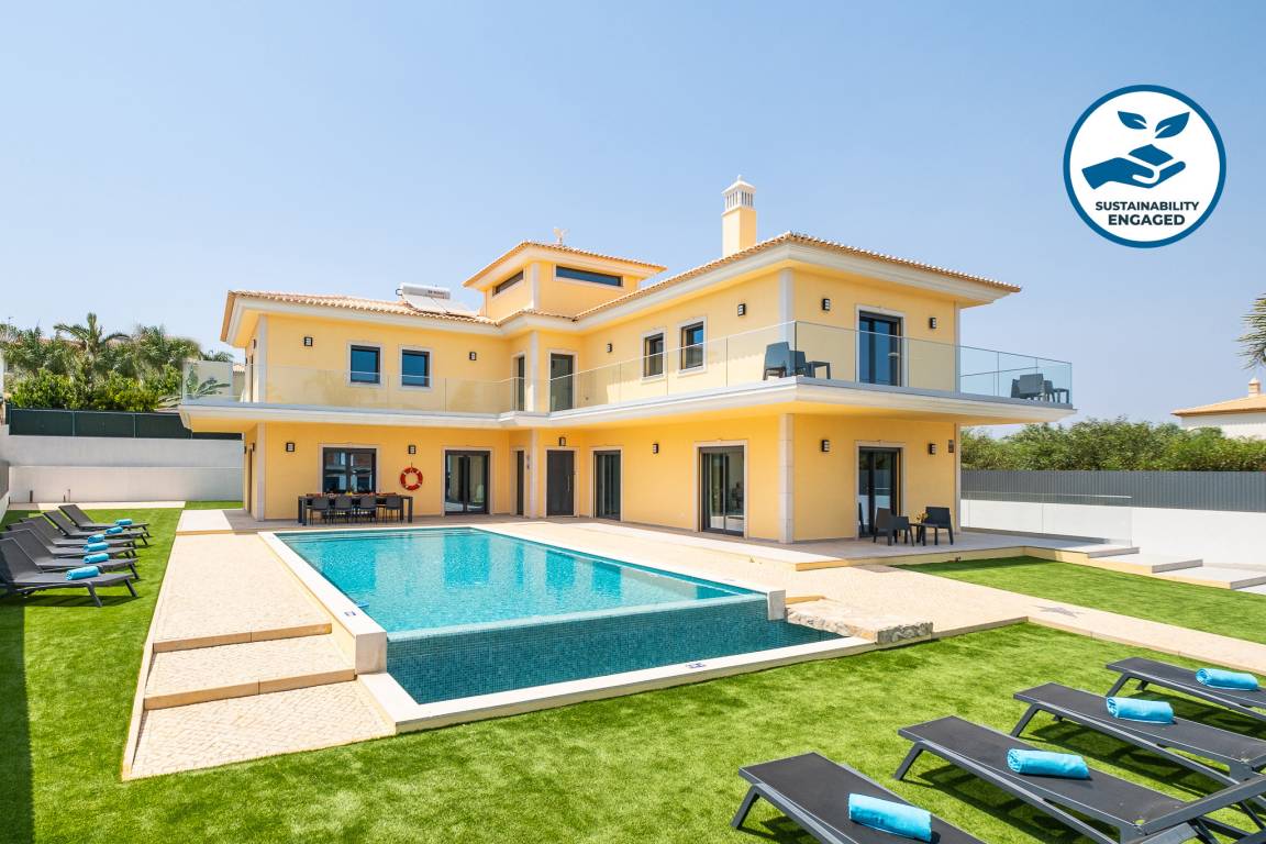 150 M² Villa ∙ 4 Bedrooms ∙ 10 Guests - Albufeira