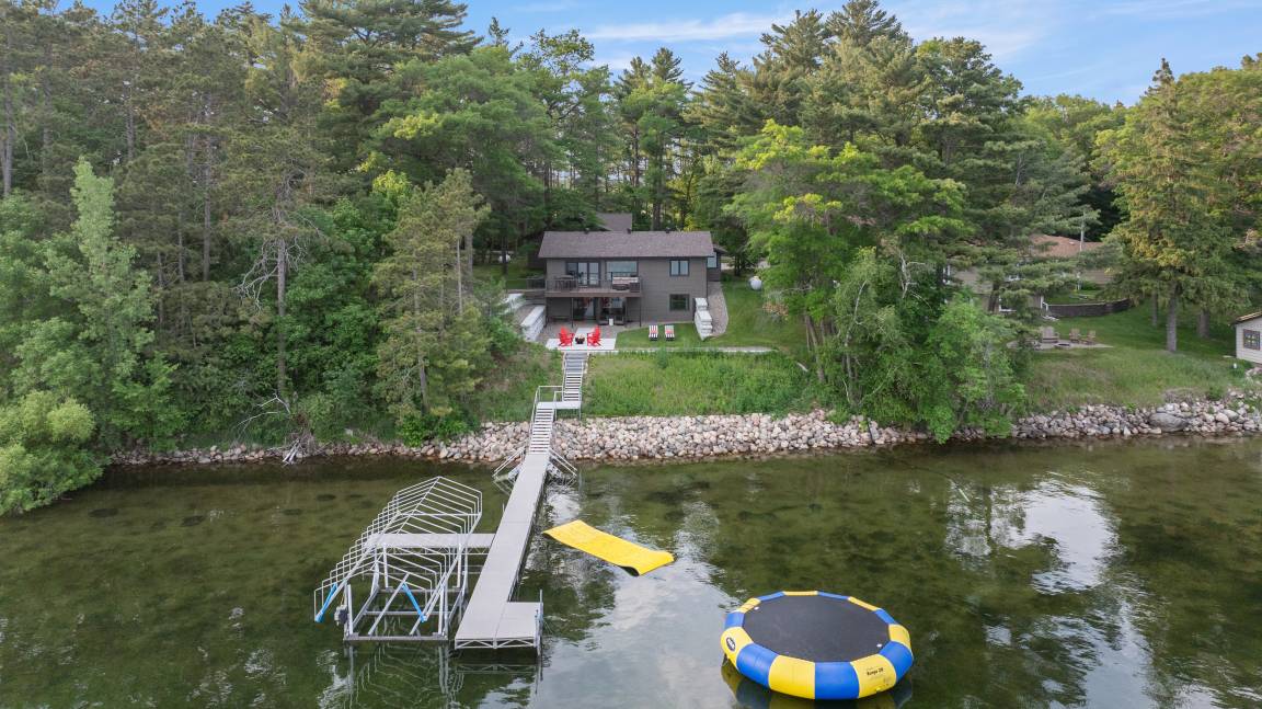 225 M² Cabin ∙ 3 Bedrooms ∙ 6 Guests - Minnesota