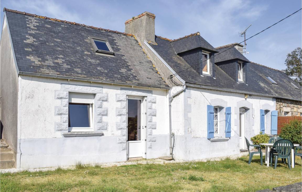75 M² Duplex ∙ 2 Chambres ∙ 4 Personnes - Tréguier
