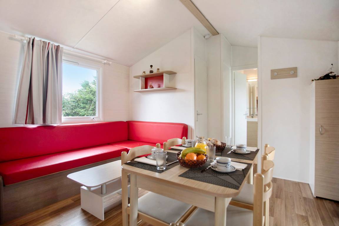 36 M² Chalet ∙ 2 Schlafzimmer ∙ 4 Gäste - Nazaré