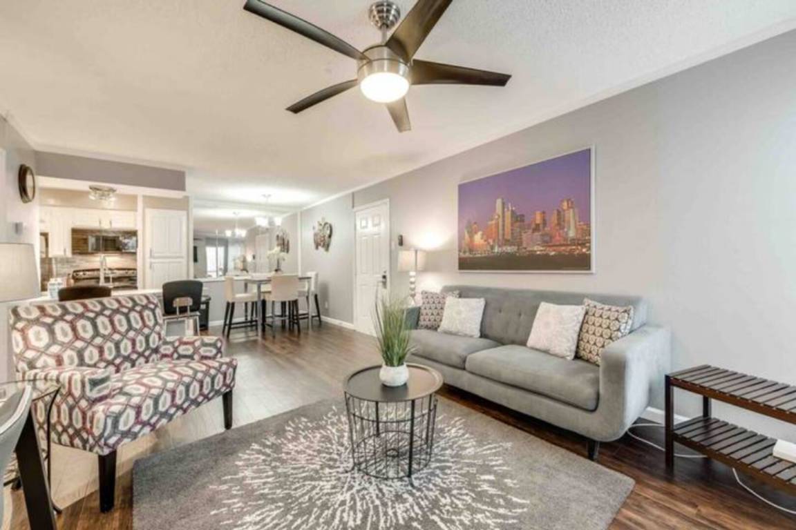 73 M² Ferienwohnung ∙ 2 Schlafzimmer ∙ 4 Gäste - Grapevine, TX