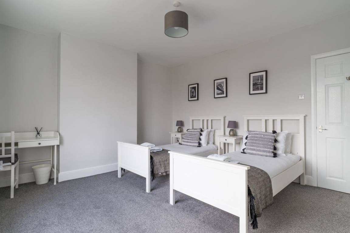 75 M² House ∙ 3 Bedrooms ∙ 5 Guests - Morpeth