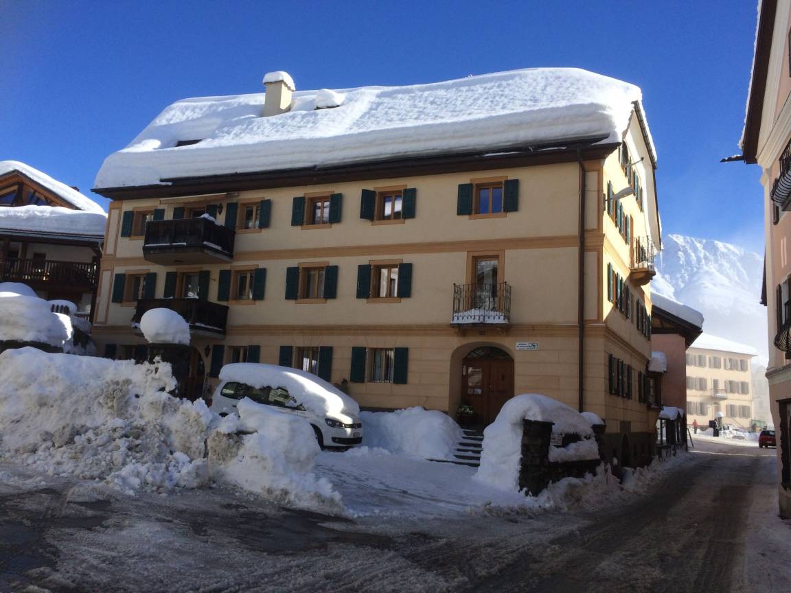 160 M² Ferienwohnung ∙ 4 Schlafzimmer ∙ 9 Gäste - Samnaun