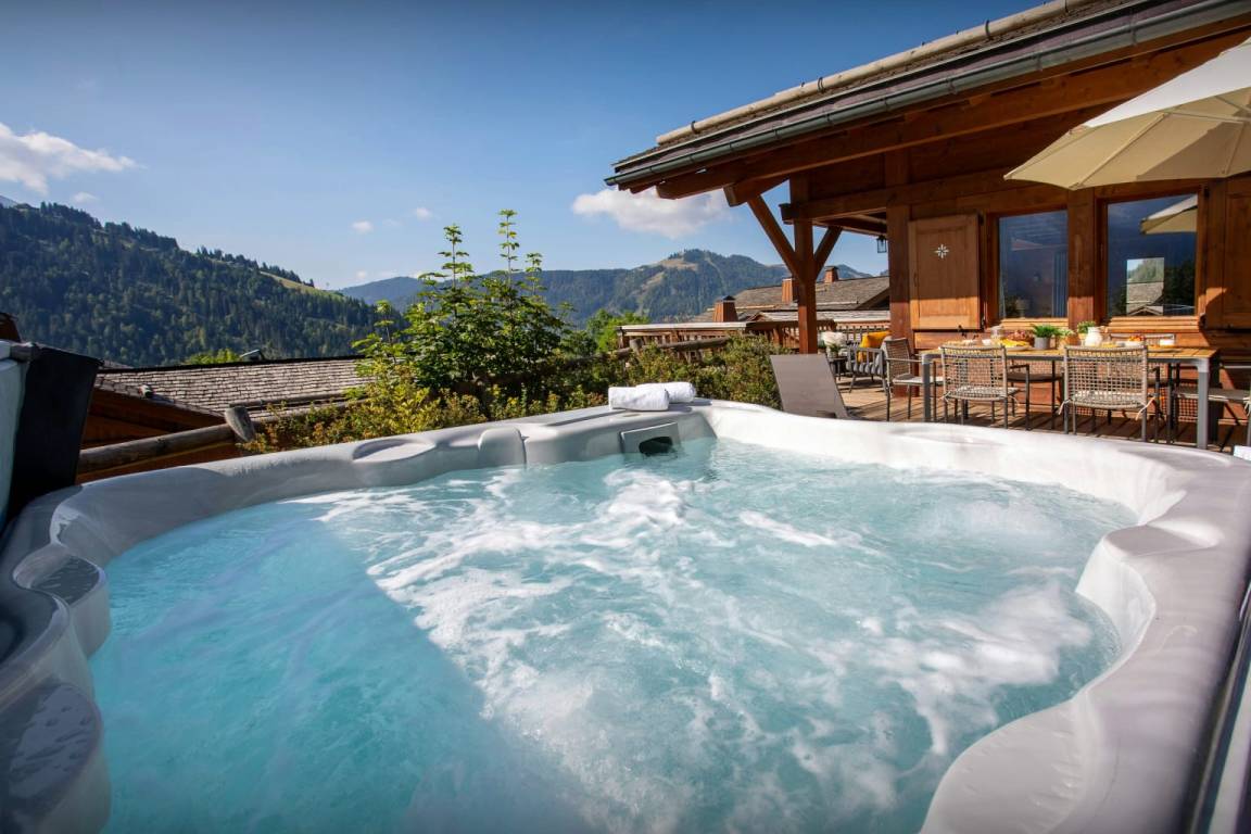 120 M² Chalet ∙ 4 Chambres ∙ 8 Personnes - Lac des Confins