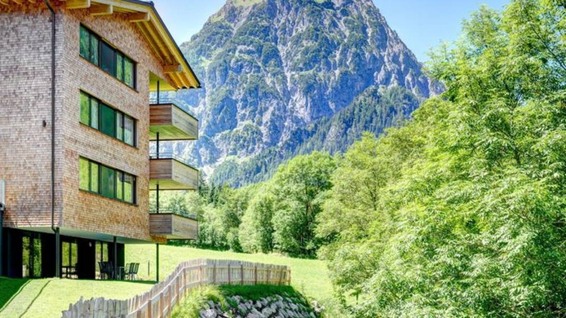 80 M² Ferienwohnung ∙ 2 Schlafzimmer ∙ 5 Gäste - Bludenz