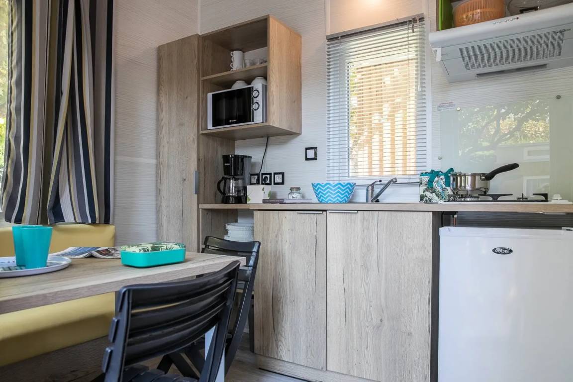 21 M² Caravan ∙ 2 Bedrooms ∙ 4 Guests - Île de Ré