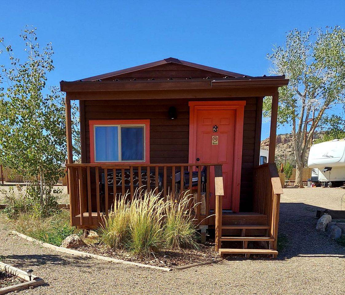 House ∙ 1 Bedroom ∙ 4 Guests - Escalante, UT