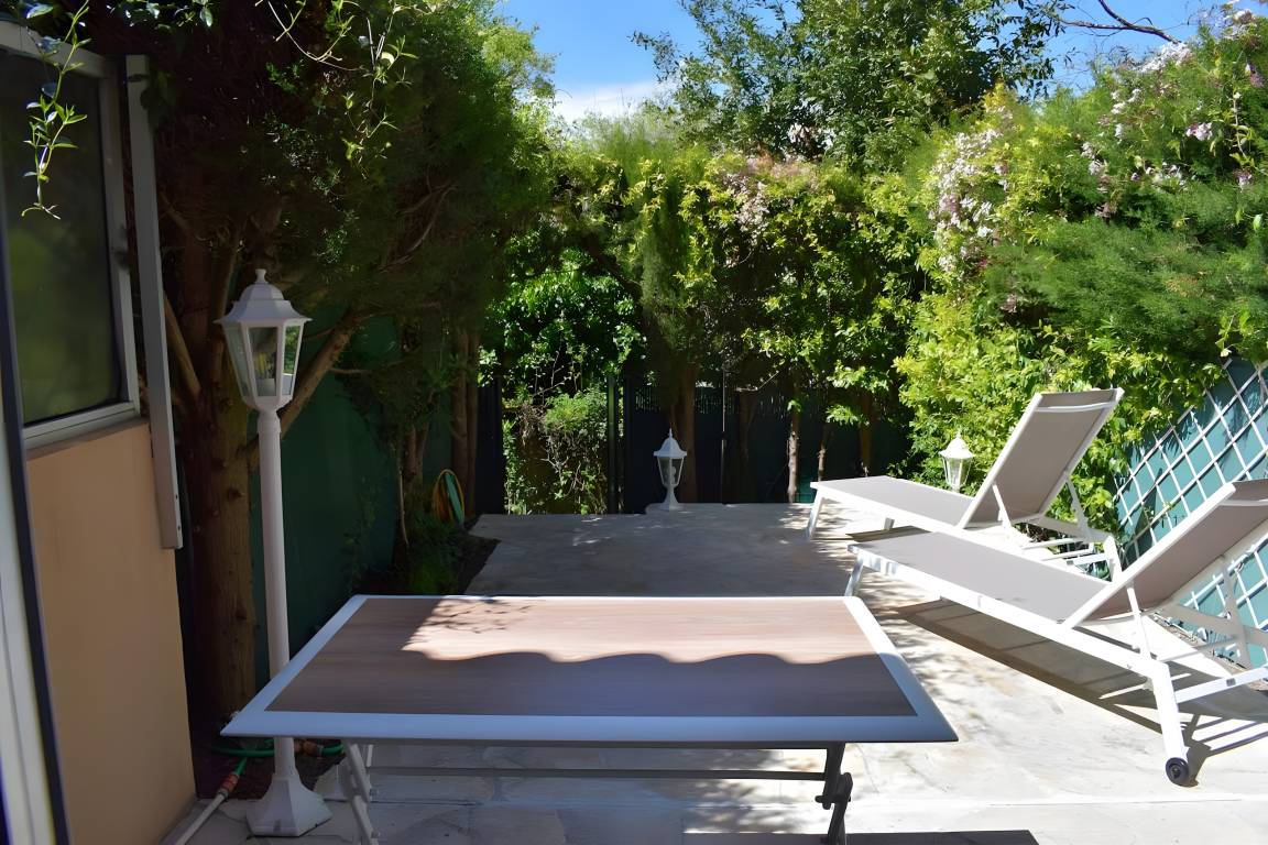 30 M² Studio Flat ∙ 2 Guests - Antibes