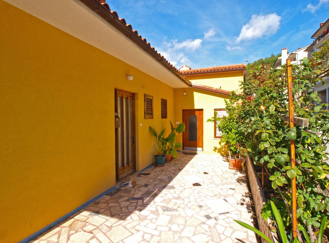 42 M² Ferienwohnung ∙ 2 Schlafzimmer ∙ 5 Gäste - Rabac