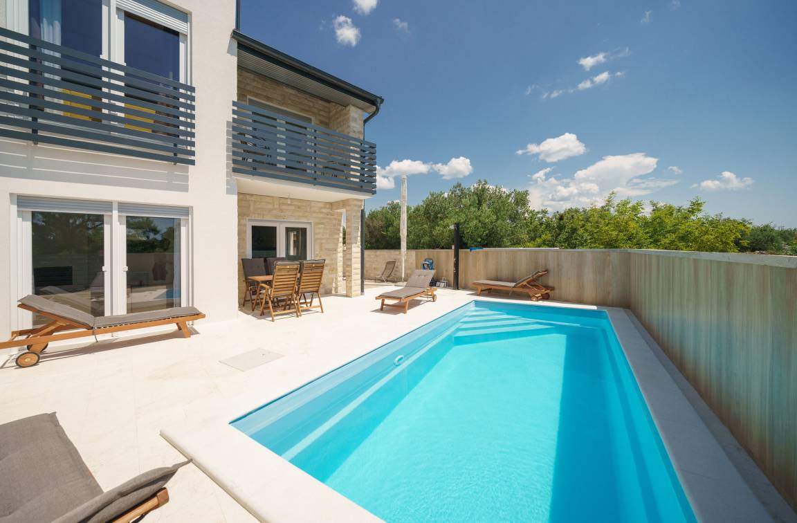 75 M² Apartment ∙ 2 Bedrooms ∙ 6 Guests - Murter