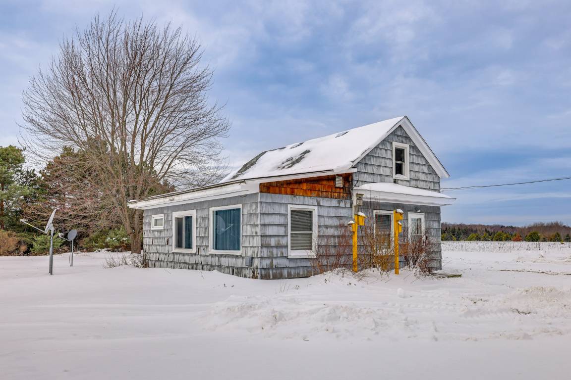 111 M² Casa ∙ 3 Habitaciones ∙ 8 Huéspedes - Bear Lake, MI