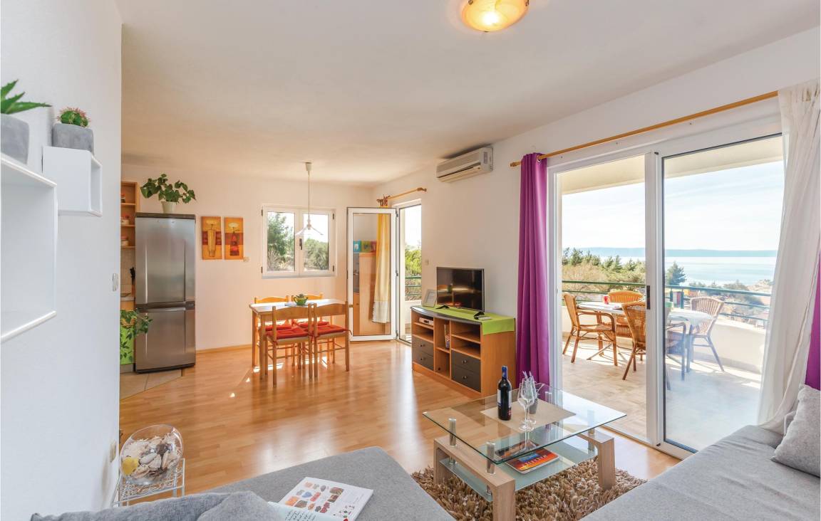 70 M² Ferienwohnung ∙ 2 Schlafzimmer ∙ 5 Gäste - Tučepi