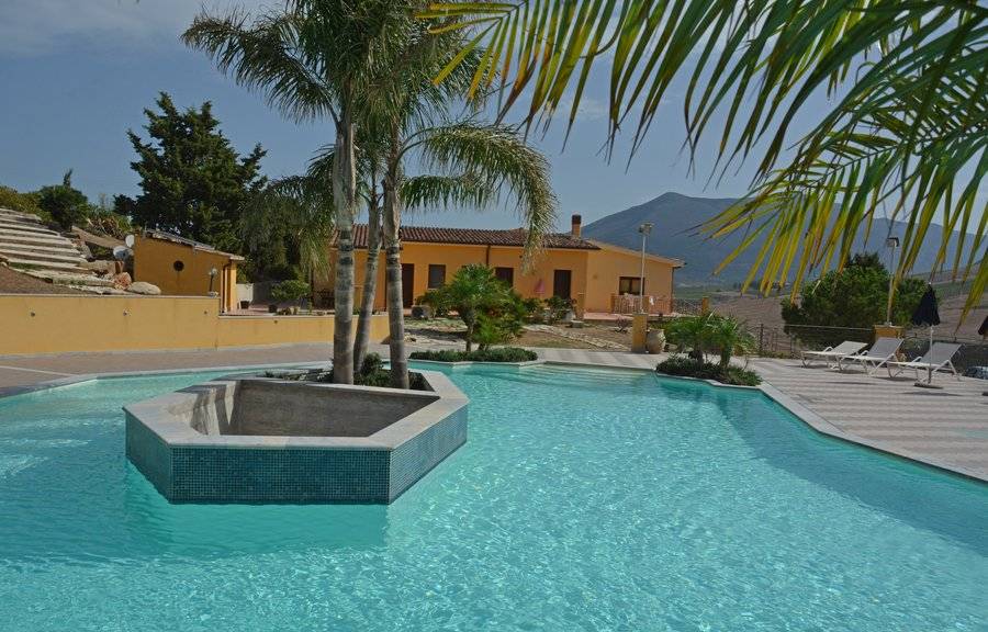 25 M² Habitación Privada ∙ 2 Habitaciones ∙ 4 Huéspedes - Sicilia