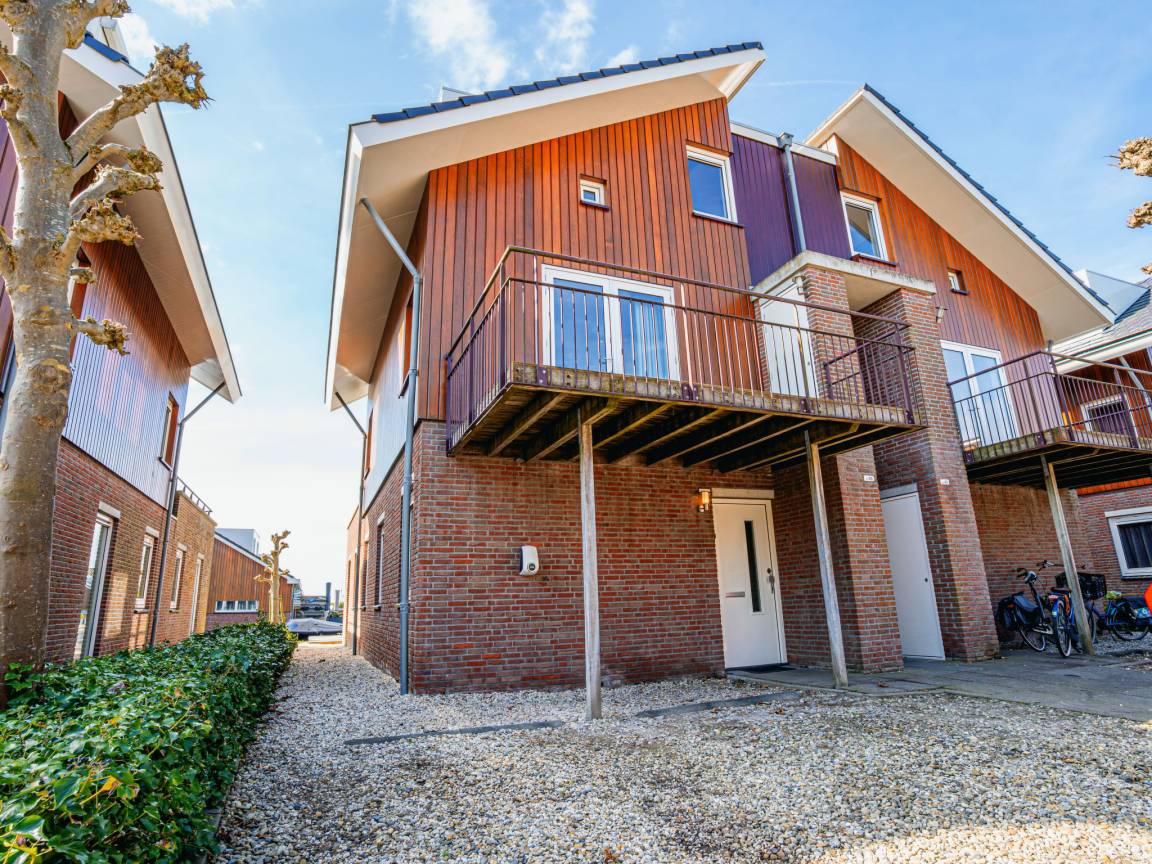 90 M² Appartement ∙ 3 Slaapkamers ∙ 6 Gasten - Castricum