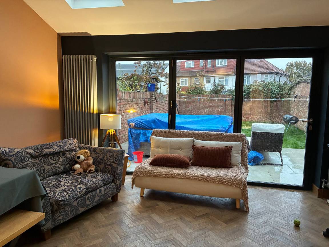 130 M² House ∙ 4 Bedrooms ∙ 8 Guests - Buckinghamshire