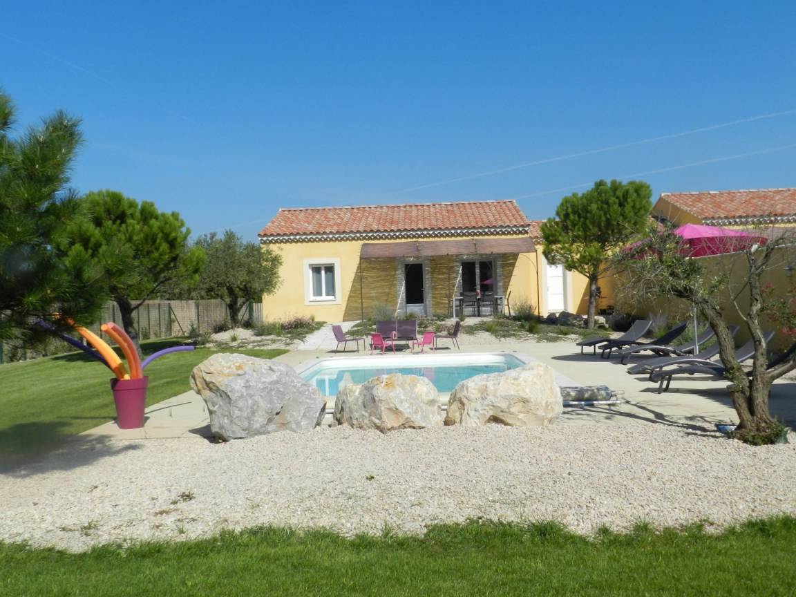 85 M² Gîte ∙ 2 Bedrooms ∙ 6 Guests - Monteux