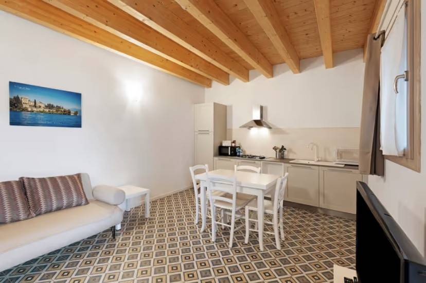 Bed & Breakfast ∙ 1 Schlafzimmer ∙ 3 Gäste - Gardone Riviera