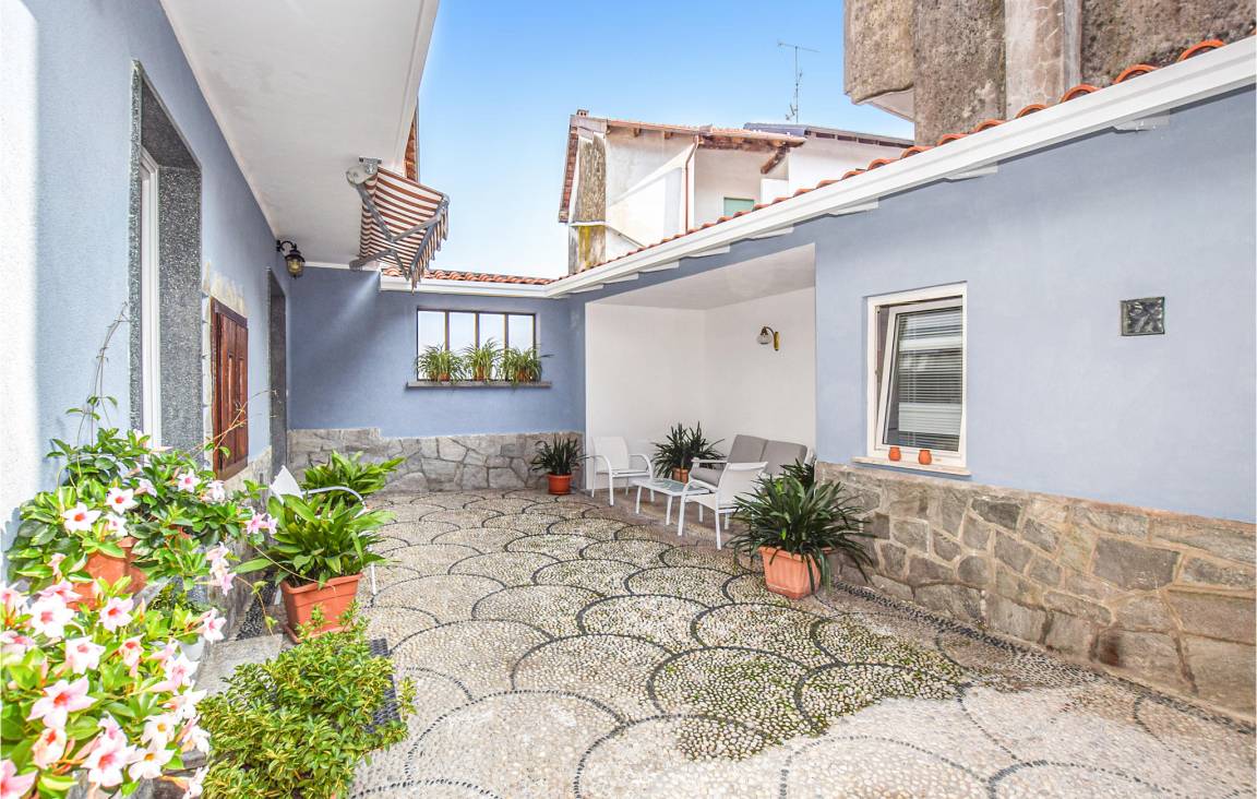 45 M² Appartamento ∙ 1 Camera Da Letto ∙ 5 Ospiti - Omegna