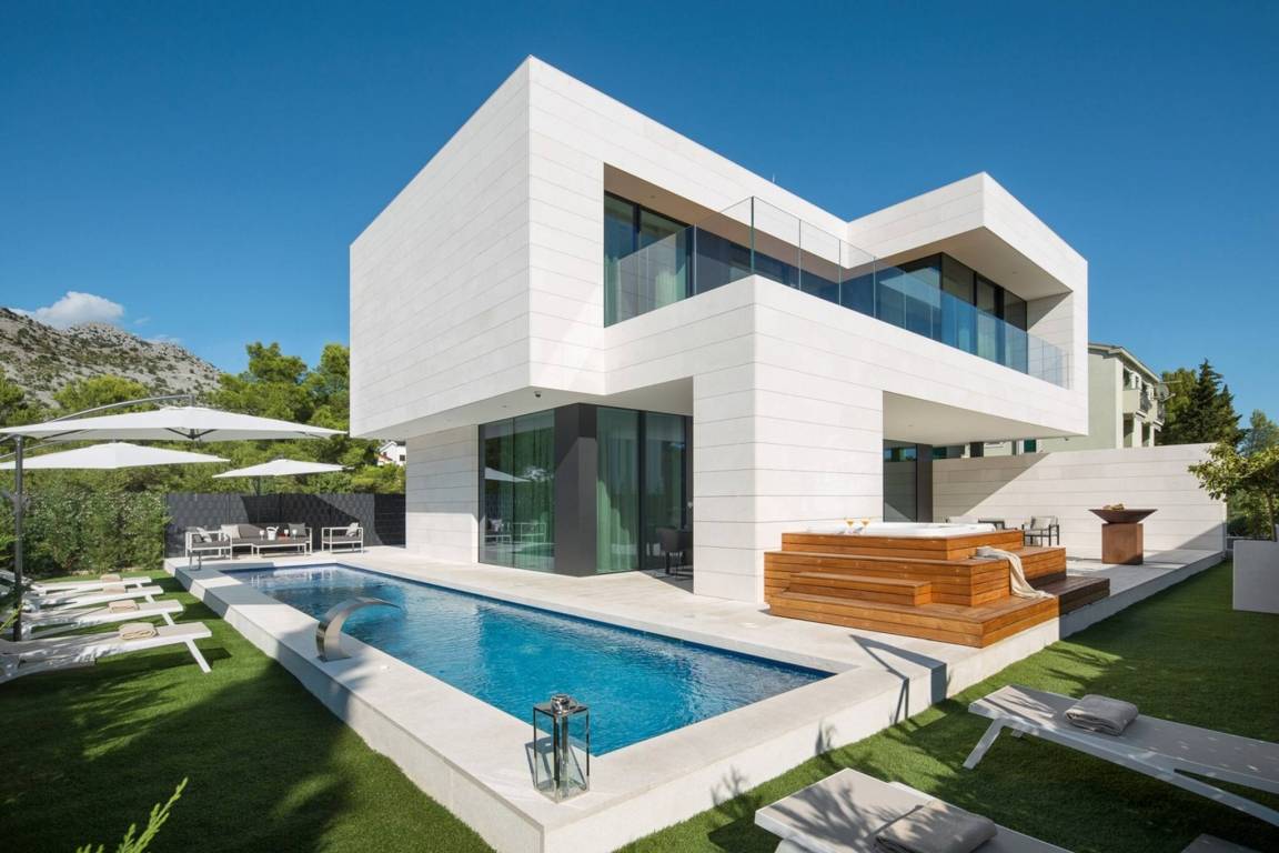 240 M² Villa ∙ 4 Schlafzimmer ∙ 8 Gäste - Starigrad