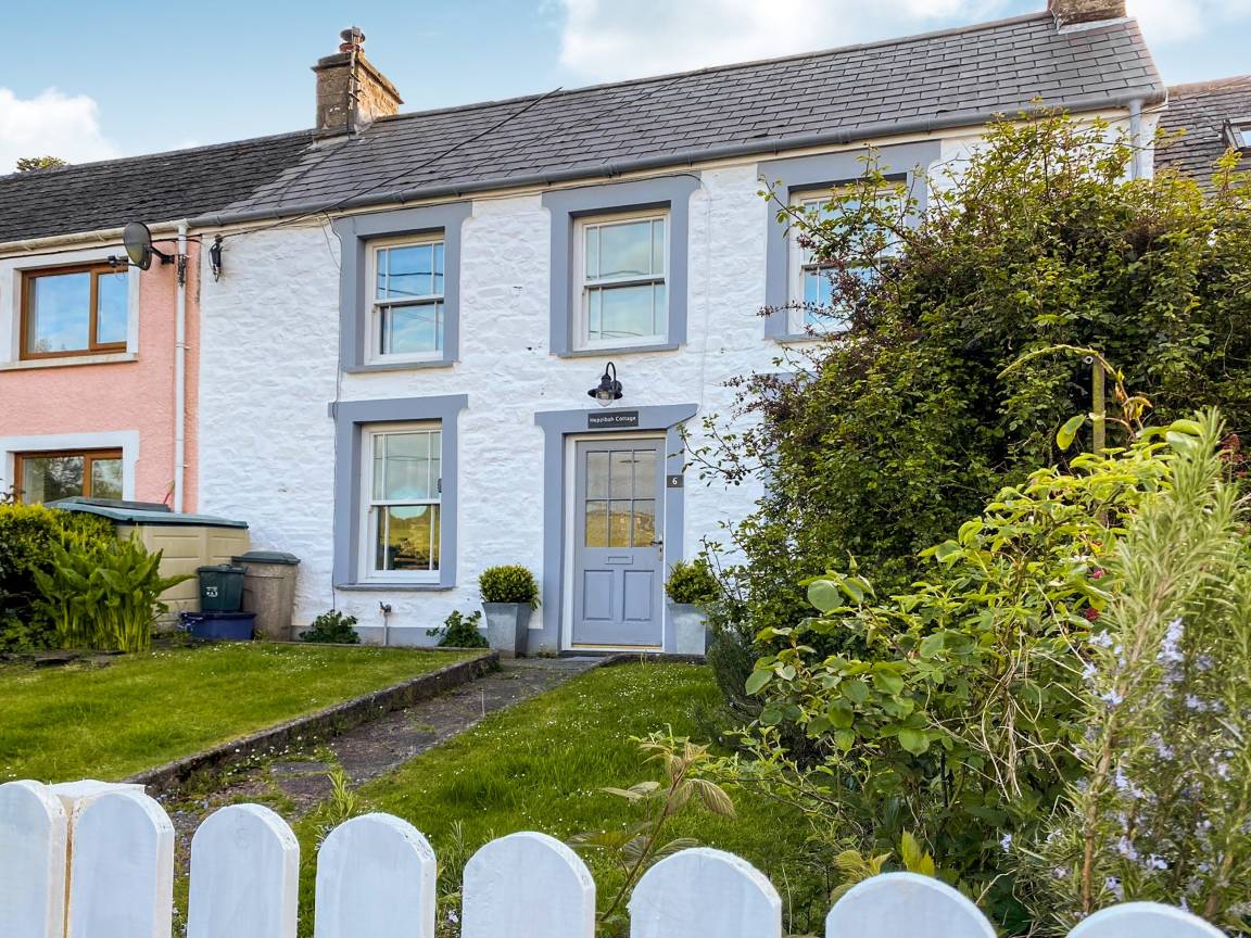 Cottage ∙ 2 Bedrooms ∙ 4 Guests - Little Haven