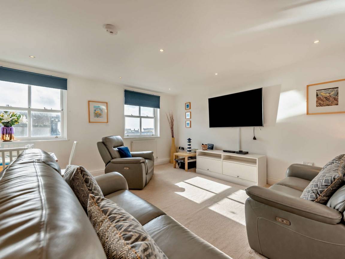 Cottage ∙ 3 Bedrooms ∙ 6 Guests - Tenby